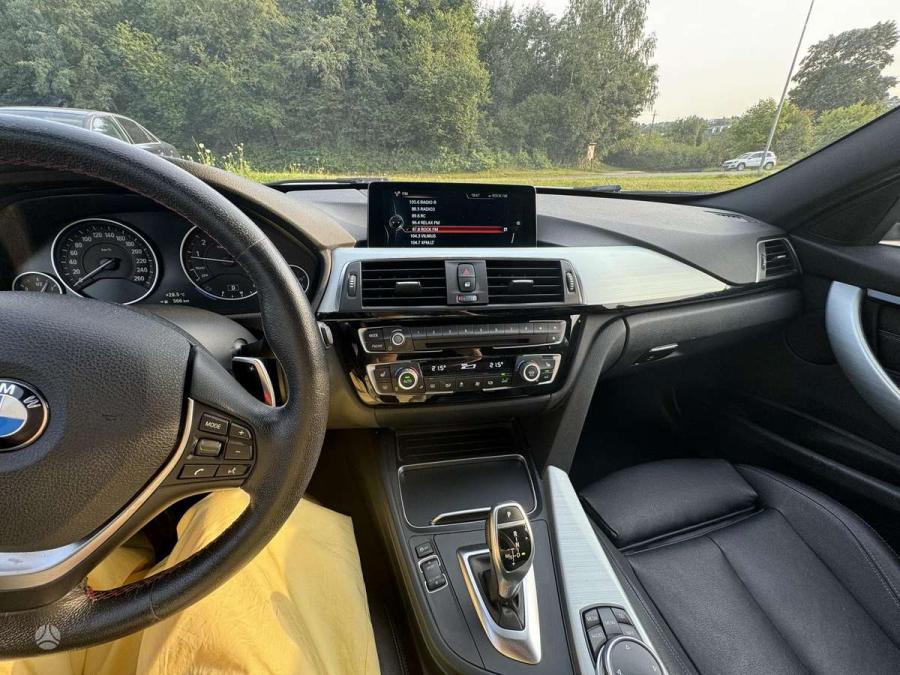 Grey BMW 328 2016 in Vilnius, with an engine capacity of 2.00 L and mileage of 214 thousand km for 9900 €, photo 15 on AUTOMOTO.COM.LV