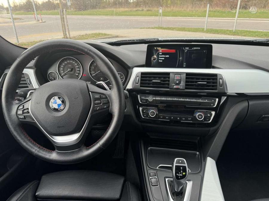 Grey BMW 328 2016 in Vilnius, with an engine capacity of 2.00 L and mileage of 214 thousand km for 9900 €, photo 18 on AUTOMOTO.COM.LV