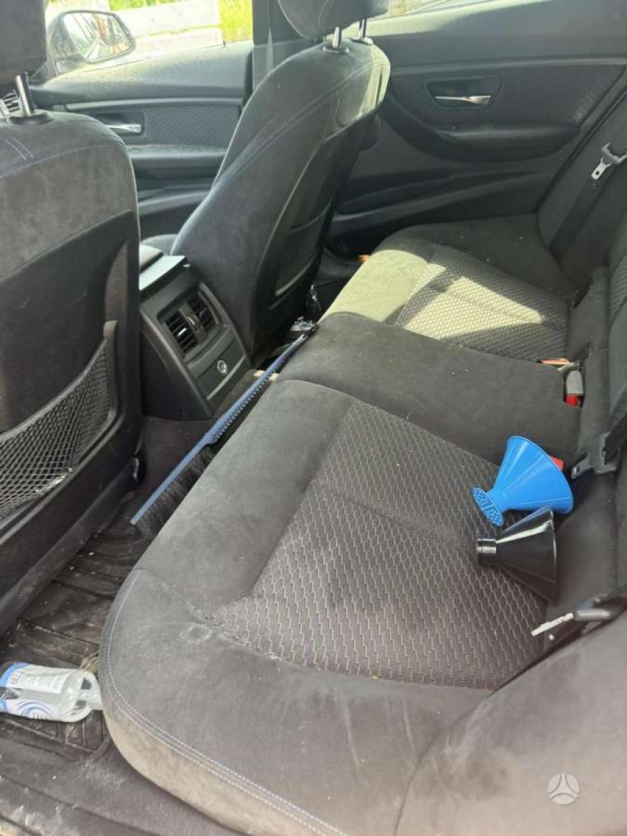 Pelēks BMW 328 2014 Panevēža, ar dzinēja tilpumu 2.00 L un nobraukumu 187 tūkst. km par 5750 €, foto 10 vietnē AUTOMOTO.COM.LV