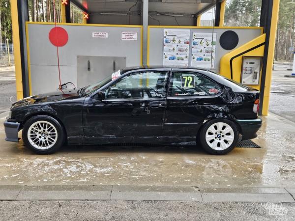 BMW 328 1997 in Ignalina, with an engine capacity of 2.80 L and mileage of 250 thousand km for 2800 €, photo 3 on AUTOMOTO.COM.LV