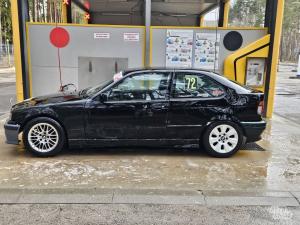 BMW 328 1997 Ignalina, ar dzinēja tilpumu 2.80 L un nobraukumu 250 tūkst. km par 2800 €, foto 4 vietnē AUTOMOTO.COM.LV