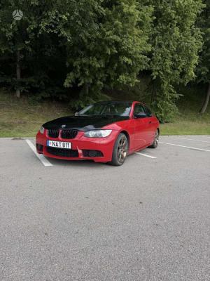 Red BMW 328 2009 in Kaunas, with an engine capacity of 3.00 L and mileage of 209 thousand km for 5850 €, photo 8 on AUTOMOTO.COM.LV