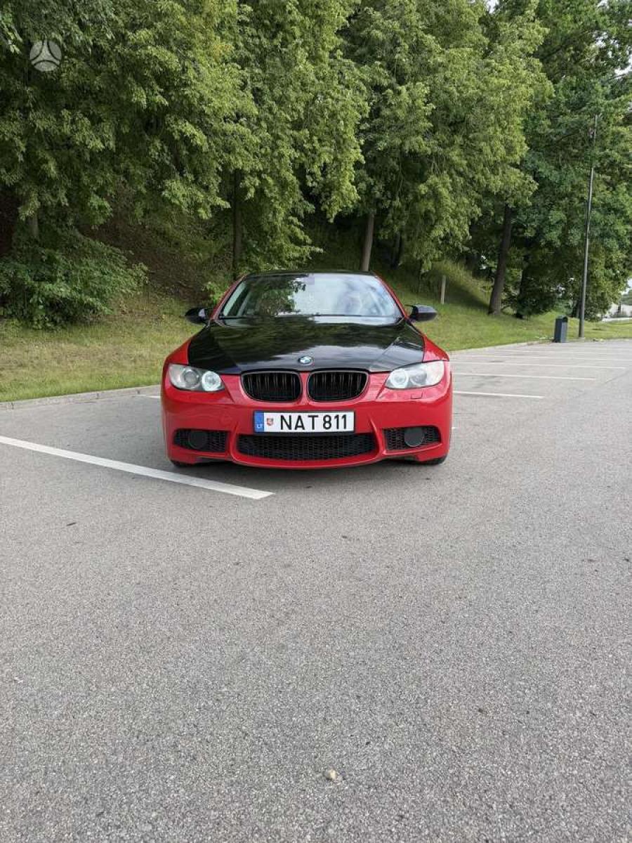 Red BMW 328 2009 in Kaunas, with an engine capacity of 3.00 L and mileage of 209 thousand km for 5850 €, photo 9 on AUTOMOTO.COM.LV