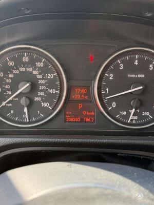 Red BMW 328 2009 in Kaunas, with an engine capacity of 3.00 L and mileage of 209 thousand km for 5850 €, photo 13 on AUTOMOTO.COM.LV