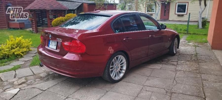 Red BMW 328 2011 in Kaunas, with an engine capacity of 3.00 L and mileage of 247 thousand km for 7000 €, photo 5 on AUTOMOTO.COM.LV