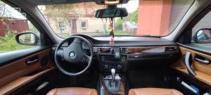 Red BMW 328 2011 in Kaunas, with an engine capacity of 3.00 L and mileage of 247 thousand km for 7000 €, photo 7 on AUTOMOTO.COM.LV