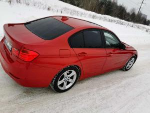 Red BMW 328 2012 in Vilnius, with an engine capacity of 2.00 L and mileage of 236 thousand km for 8590 €, photo 7 on AUTOMOTO.COM.LV