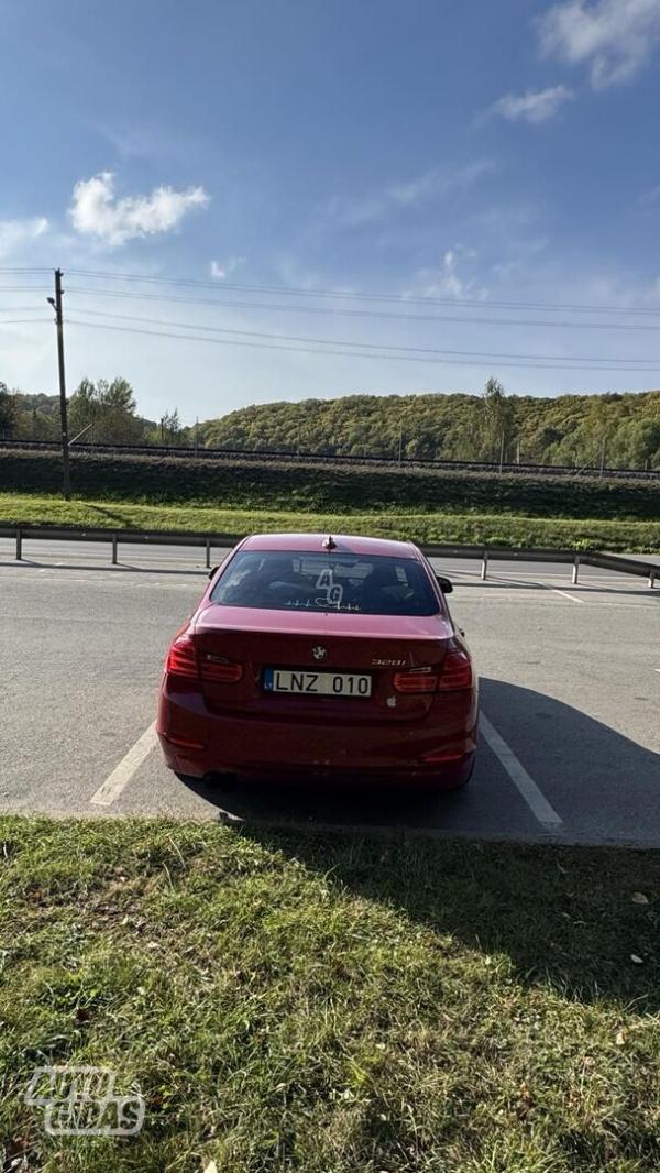 Sarkans BMW 328 2012 Kauņa, ar dzinēja tilpumu 2.00 L un nobraukumu 328 tūkst. km par 10500 €, foto 5 vietnē AUTOMOTO.COM.LV