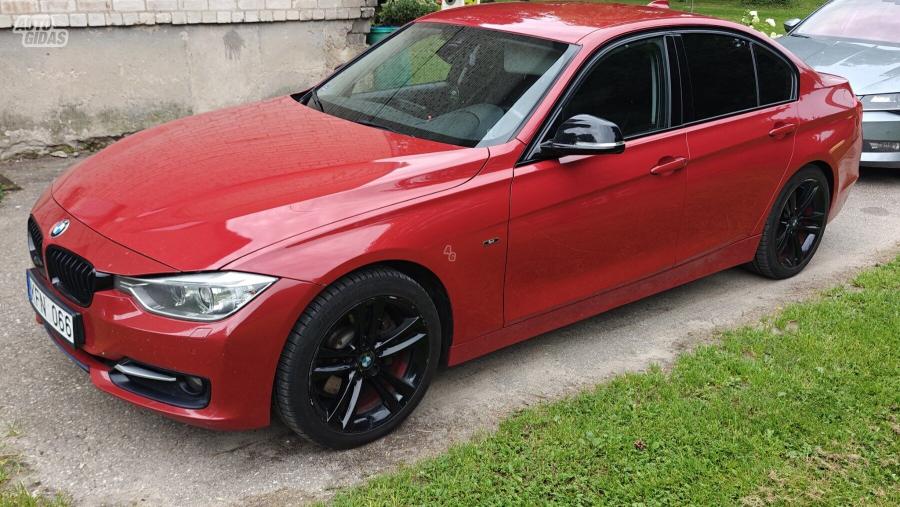 Red BMW 328 2012 in Vilnius, with an engine capacity of 2.00 L and mileage of 221 thousand km for 9999 €, photo 3 on AUTOMOTO.COM.LV
