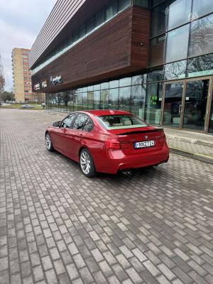 Red BMW 328 2013 in Kaunas, with an engine capacity of 2.00 L and mileage of 315 thousand km for 9500 €, photo 5 on AUTOMOTO.COM.LV