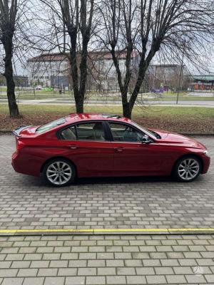 Red BMW 328 2013 in Kaunas, with an engine capacity of 2.00 L and mileage of 315 thousand km for 9500 €, photo 8 on AUTOMOTO.COM.LV