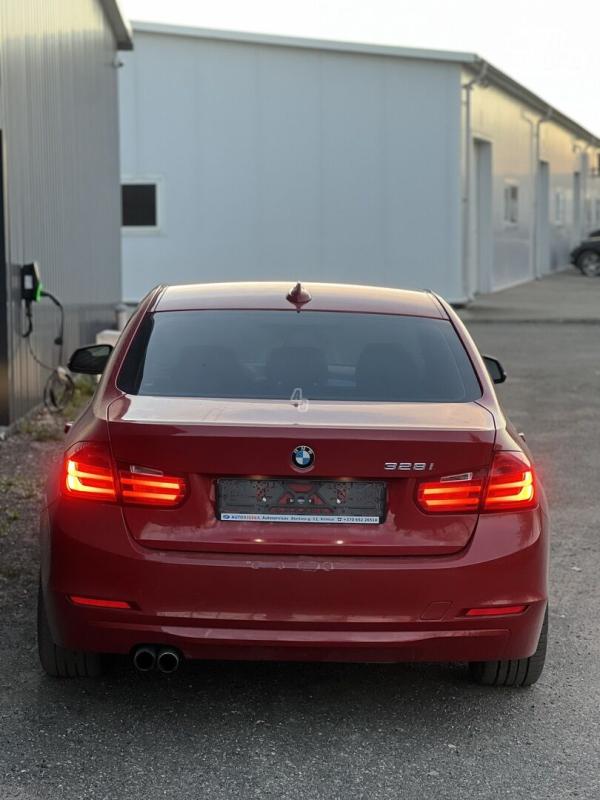 Sarkans BMW 328 2013 Viļņa, ar dzinēja tilpumu 2.00 L un nobraukumu 154 tūkst. km par 5950 €, foto 4 vietnē AUTOMOTO.COM.LV
