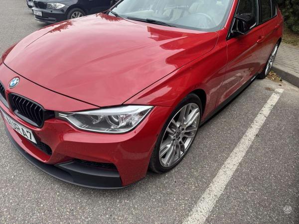 Red BMW 328 2015 in Kaunas, with an engine capacity of 2.00 L and mileage of 125 thousand km for 13500 €, photo 7 on AUTOMOTO.COM.LV
