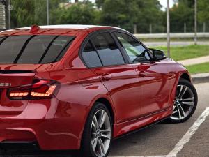 Red BMW 328 2016 in Radviliskis, with an engine capacity of 2.00 L and mileage of 195 thousand km for 12700 €, photo 14 on AUTOMOTO.COM.LV