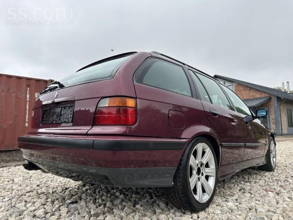 Красный БМВ 328 1995 в Рига, объемом двигателя 2.80 л и пробегом 199 тыс. км за 3450 €, фото 3 на AUTOMOTO.COM.LV