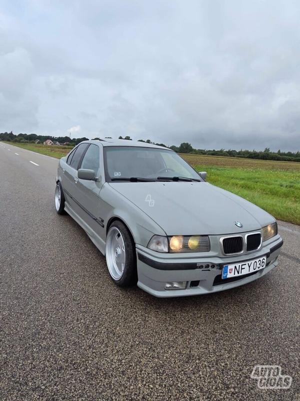 BMW 328 1996 in Vilnius, with an engine capacity of 2.80 L and mileage of 280 thousand km for 3200 €, photo 1 on AUTOMOTO.COM.LV