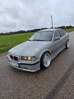 BMW 328 1996 in Vilnius, with an engine capacity of 2.80 L and mileage of 280 thousand km for 3200 €, photo 3 on AUTOMOTO.COM.LV