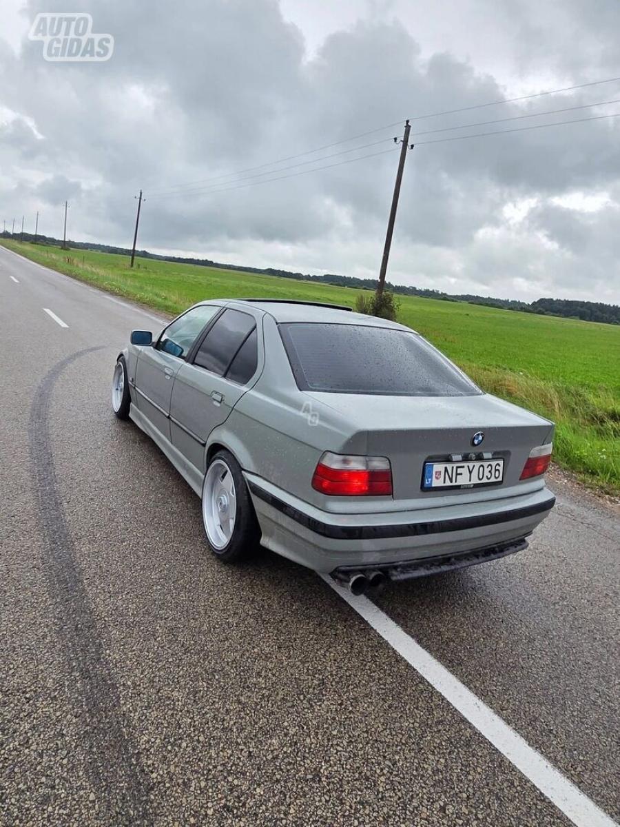 BMW 328 1996 in Vilnius, with an engine capacity of 2.80 L and mileage of 280 thousand km for 3200 €, photo 5 on AUTOMOTO.COM.LV