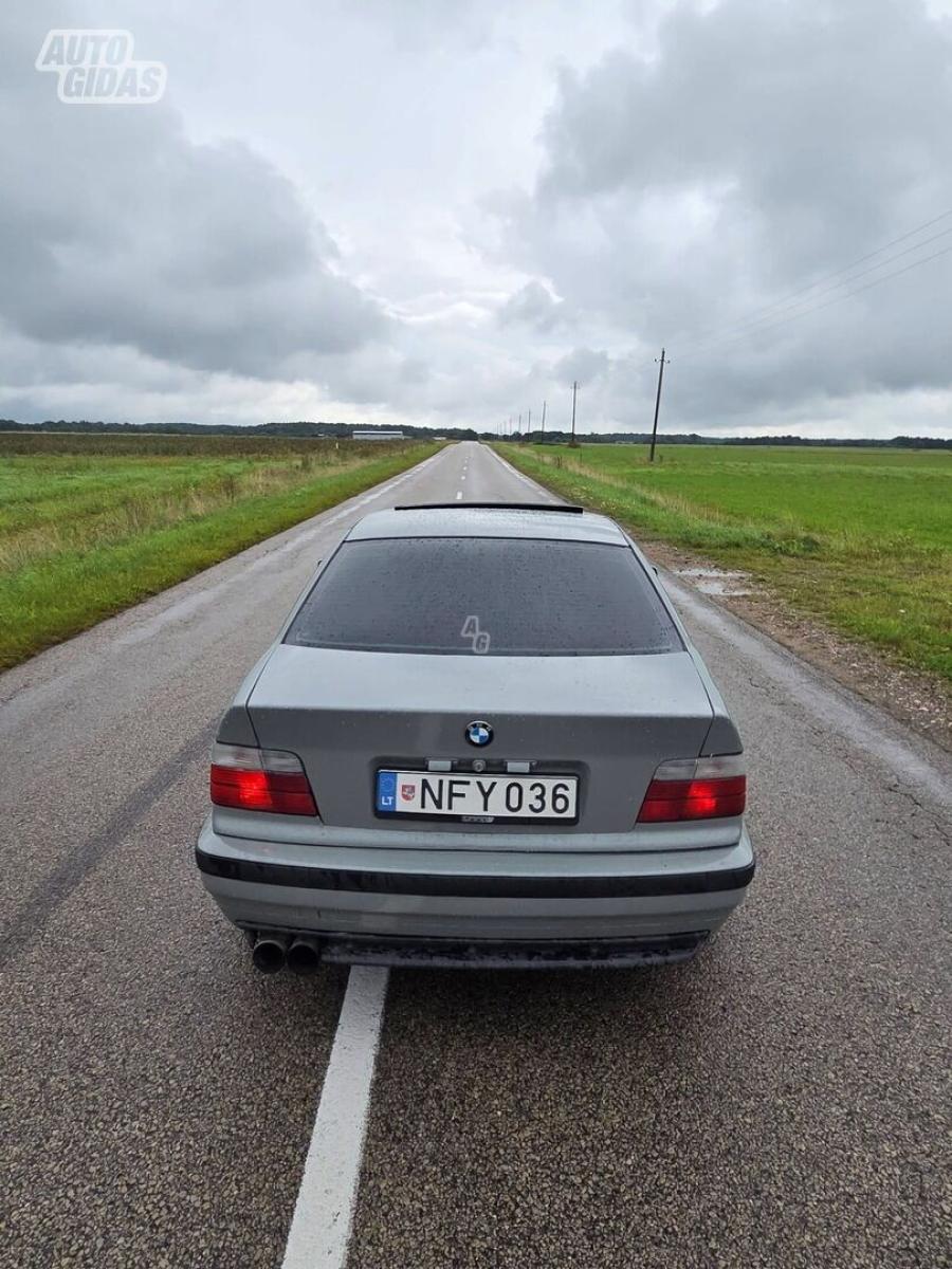 BMW 328 1996 in Vilnius, with an engine capacity of 2.80 L and mileage of 280 thousand km for 3200 €, photo 6 on AUTOMOTO.COM.LV