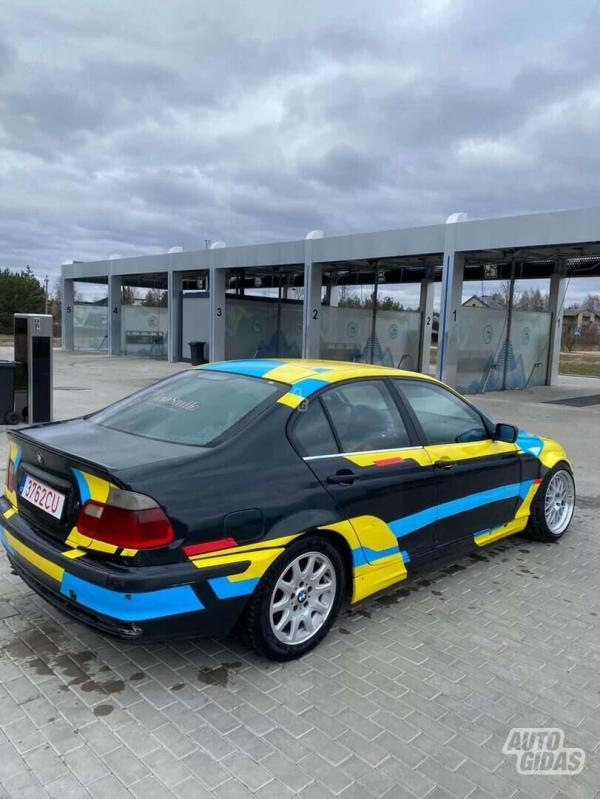 BMW 328 1999 Molėtai, ar dzinēja tilpumu 2.80 L un nobraukumu 182 tūkst. km par 3500 €, foto 3 vietnē AUTOMOTO.COM.LV