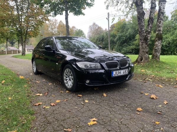 BMW 328 2009 in Plunge, with an engine capacity of 3.00 L and mileage of 222 thousand km for 3700 €, photo 4 on AUTOMOTO.COM.LV