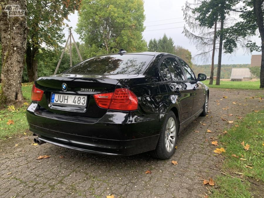 БМВ 328 2009 в Плунге, объемом двигателя 3.00 л и пробегом 222 тыс. км за 3700 €, фото 7 на AUTOMOTO.COM.LV