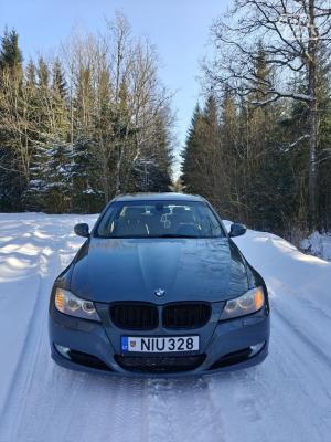 BMW 328 2010 in Kaunas, with an engine capacity of 3.00 L and mileage of 330 thousand km for 3800 €, photo  on AUTOMOTO.COM.LV