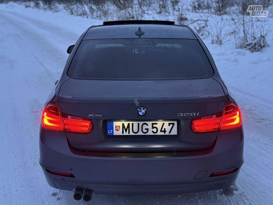 BMW 328 2013 Viļņa, ar dzinēja tilpumu 2.00 L un nobraukumu 181 tūkst. km par 10000 €, foto 6 vietnē AUTOMOTO.COM.LV