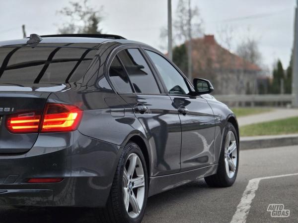 BMW 328 2013 Šauļi, ar dzinēja tilpumu 2.00 L un nobraukumu 210 tūkst. km par 7700 €, foto 9 vietnē AUTOMOTO.COM.LV