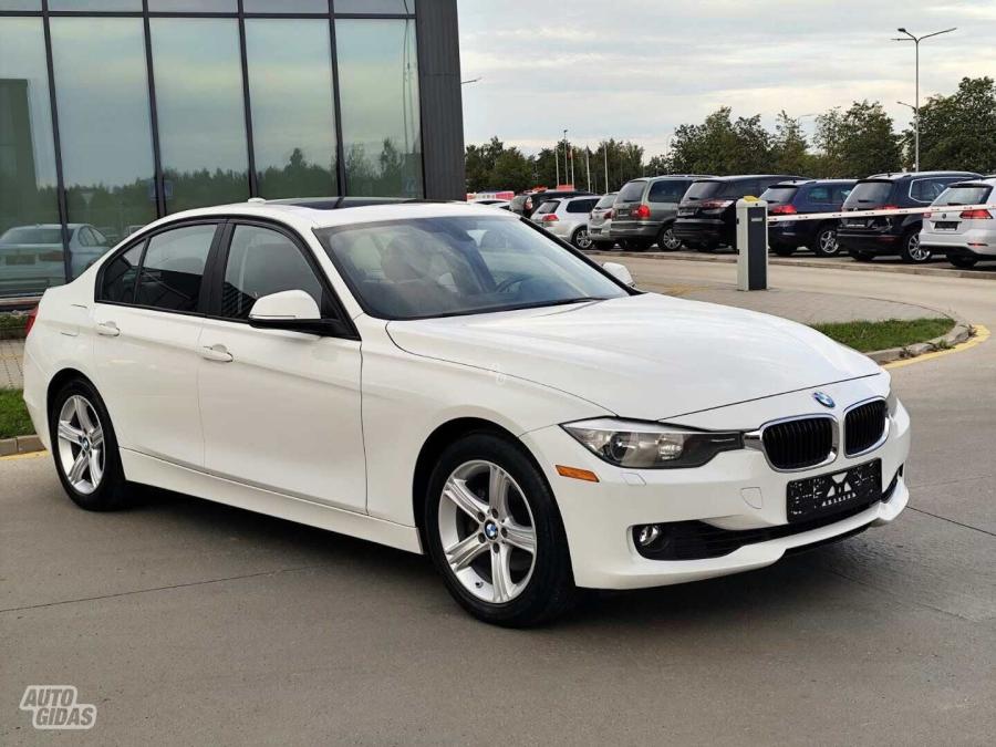 BMW 328 2013 in Siauliai, with an engine capacity of 2.00 L and mileage of 249 thousand km for 7700 €, photo 11 on AUTOMOTO.COM.LV
