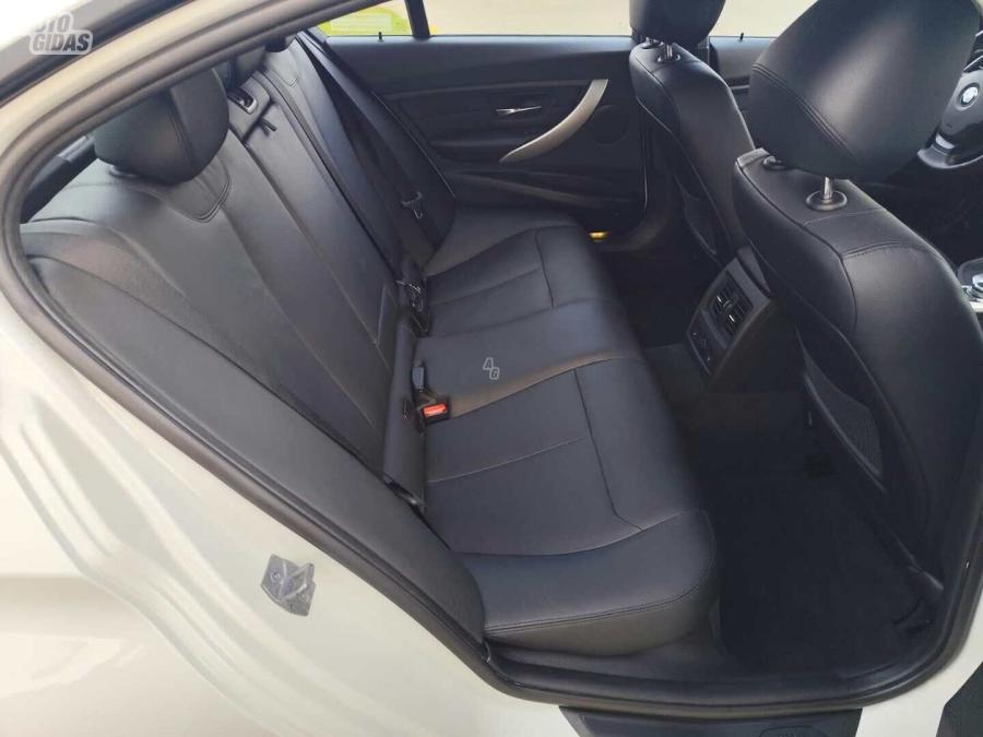 BMW 328 2013 in Siauliai, with an engine capacity of 2.00 L and mileage of 249 thousand km for 7700 €, photo 13 on AUTOMOTO.COM.LV