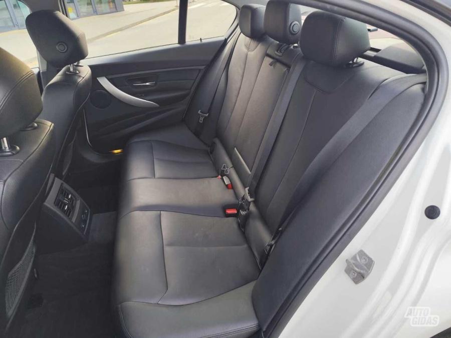 BMW 328 2013 in Siauliai, with an engine capacity of 2.00 L and mileage of 249 thousand km for 7700 €, photo 14 on AUTOMOTO.COM.LV