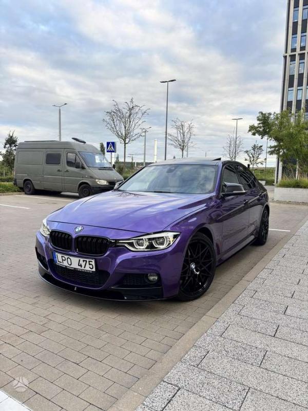 Violets BMW 328 2016 Viļņa, ar dzinēja tilpumu 2.00 L un nobraukumu 188 tūkst. km par 12500 €, foto 1 vietnē AUTOMOTO.COM.LV