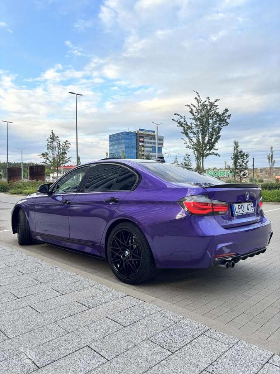 Violets BMW 328 2016 Viļņa, ar dzinēja tilpumu 2.00 L un nobraukumu 188 tūkst. km par 12500 €, foto 4 vietnē AUTOMOTO.COM.LV