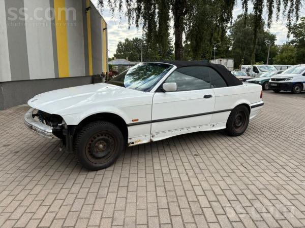 Balts BMW 328 1998 Rīga, ar dzinēja tilpumu 2.80 L un nobraukumu 116 tūkst. km par 2500 €, foto 4 vietnē AUTOMOTO.COM.LV