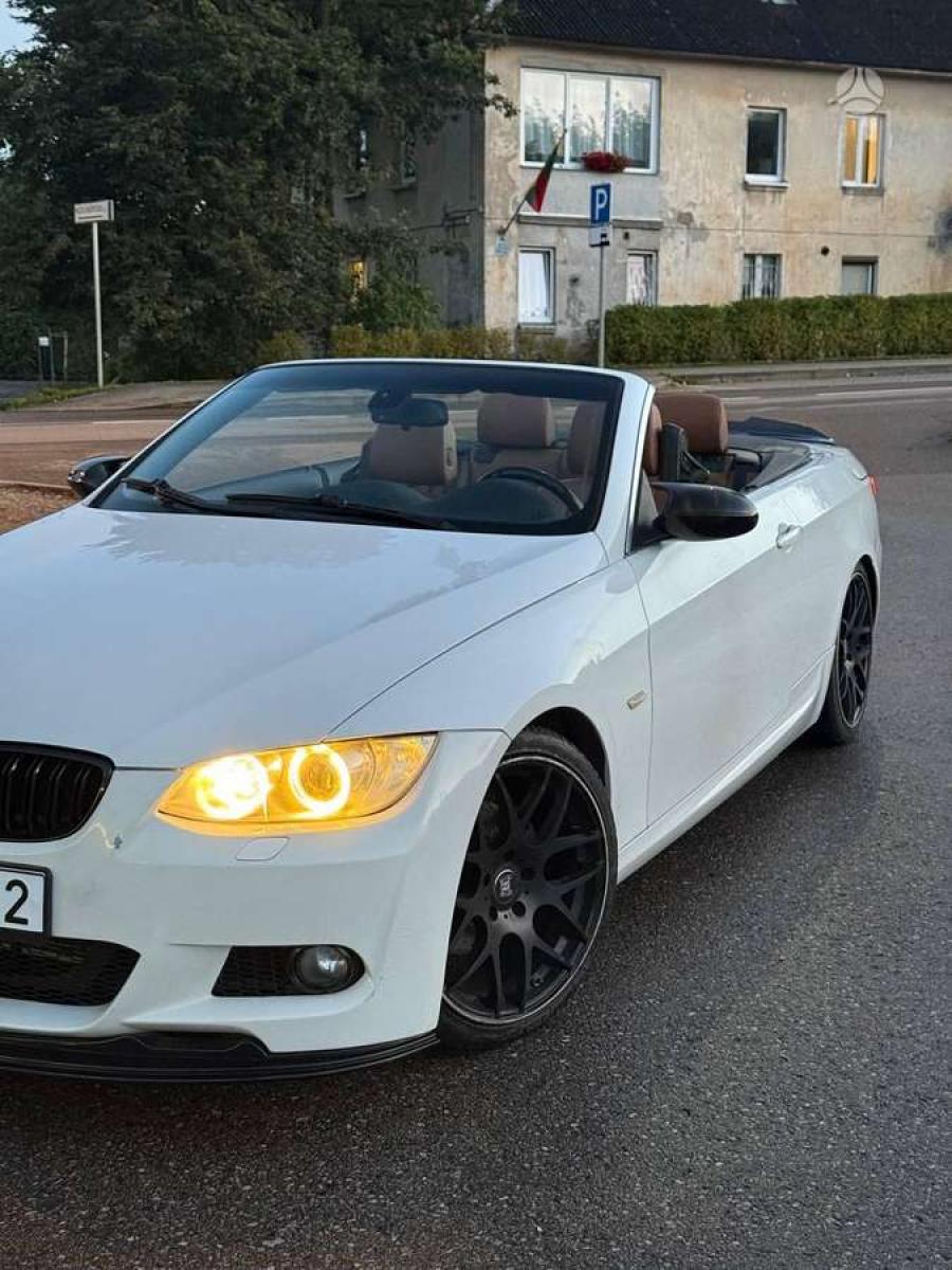 White BMW 328 2009 in Vilnius, with an engine capacity of 3.00 L and mileage of 136 thousand km for 9999 €, photo 14 on AUTOMOTO.COM.LV