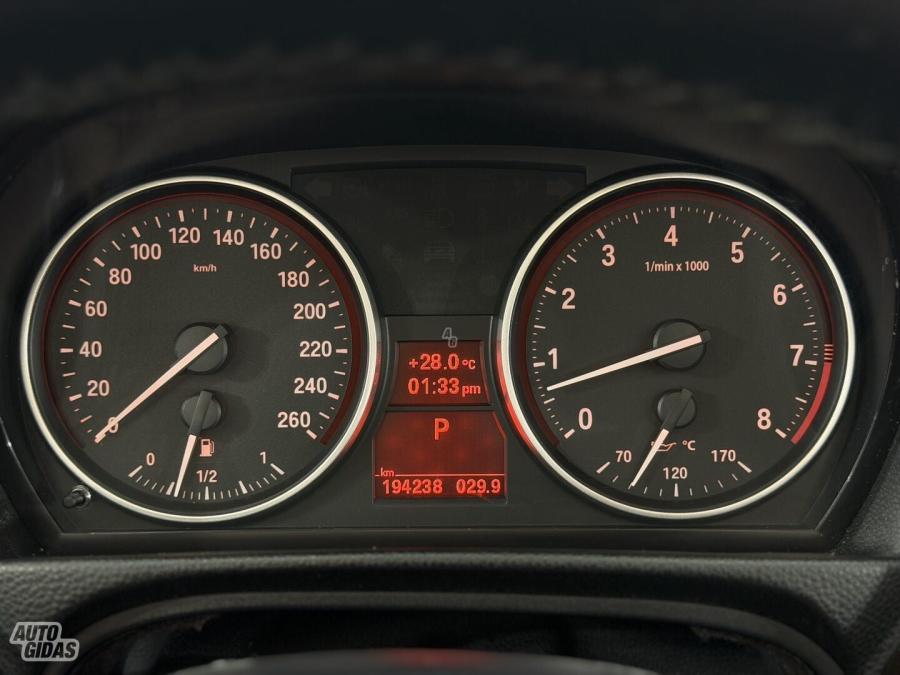 Белый БМВ 328 2011 в Авиженяй, объемом двигателя 3.00 л и пробегом 194 тыс. км за 8890 €, фото 24 на AUTOMOTO.COM.LV