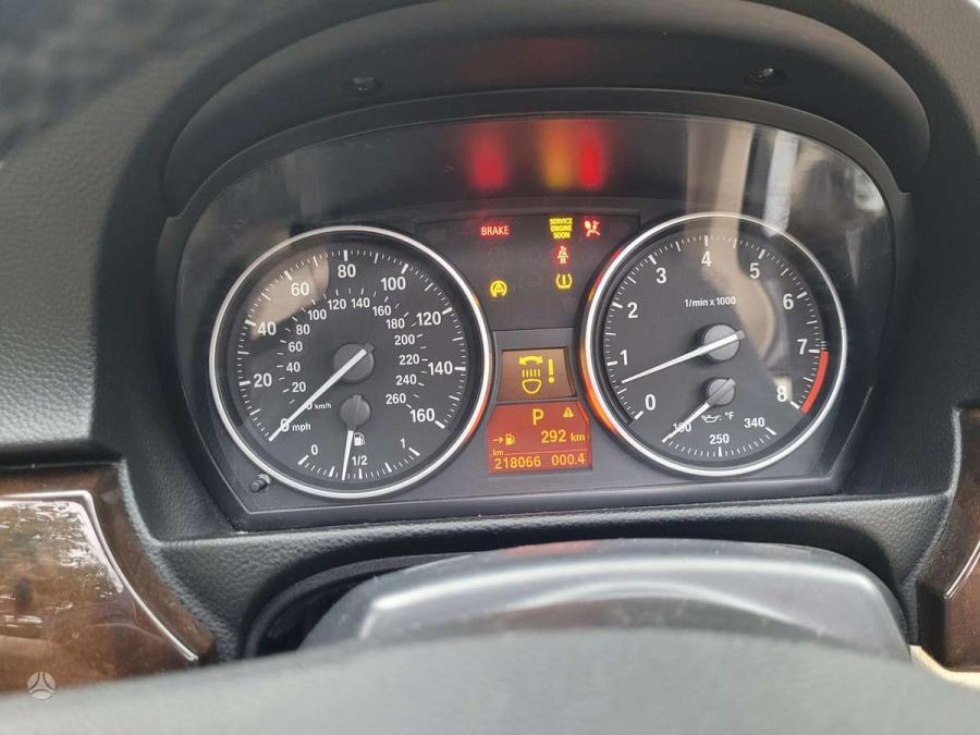 Balts BMW 328 2011 Kauņa, ar dzinēja tilpumu 3.00 L un nobraukumu 218 tūkst. km par 5600 €, foto 18 vietnē AUTOMOTO.COM.LV