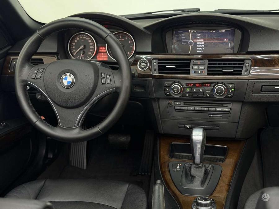 Белый БМВ 328 2011 в Вильнюс, объемом двигателя 3.00 л и пробегом 194 тыс. км за 8890 €, фото 17 на AUTOMOTO.COM.LV