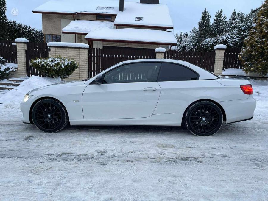 White BMW 328 2013 in Vilnius, with an engine capacity of 3.00 L and mileage of 170 thousand km for 8450 €, photo 11 on AUTOMOTO.COM.LV