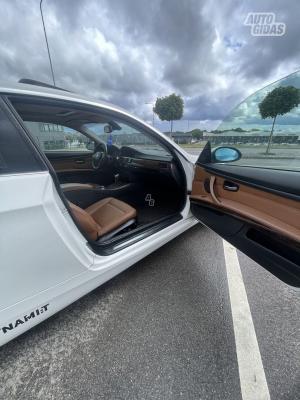 Balts BMW 328 2009 Kauņa, ar dzinēja tilpumu 3.00 L un nobraukumu 272 tūkst. km par 7100 €, foto 12 vietnē AUTOMOTO.COM.LV