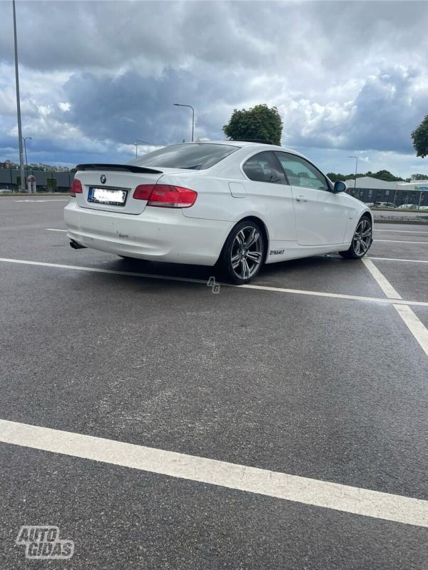 Balts BMW 328 2009 Kauņa, ar dzinēja tilpumu 3.00 L un nobraukumu 272 tūkst. km par 7100 €, foto 5 vietnē AUTOMOTO.COM.LV