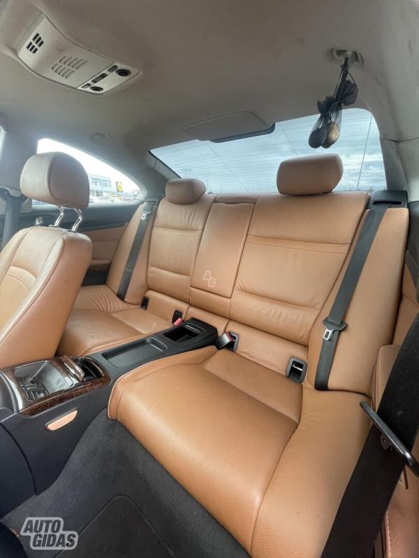 Balts BMW 328 2009 Kauņa, ar dzinēja tilpumu 3.00 L un nobraukumu 272 tūkst. km par 7100 €, foto 9 vietnē AUTOMOTO.COM.LV