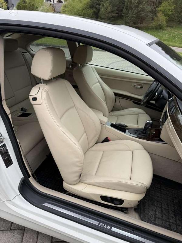 Balts BMW 328 2009 Viļņa, ar dzinēja tilpumu 3.00 L un nobraukumu 271 tūkst. km par 5600 €, foto 8 vietnē AUTOMOTO.COM.LV