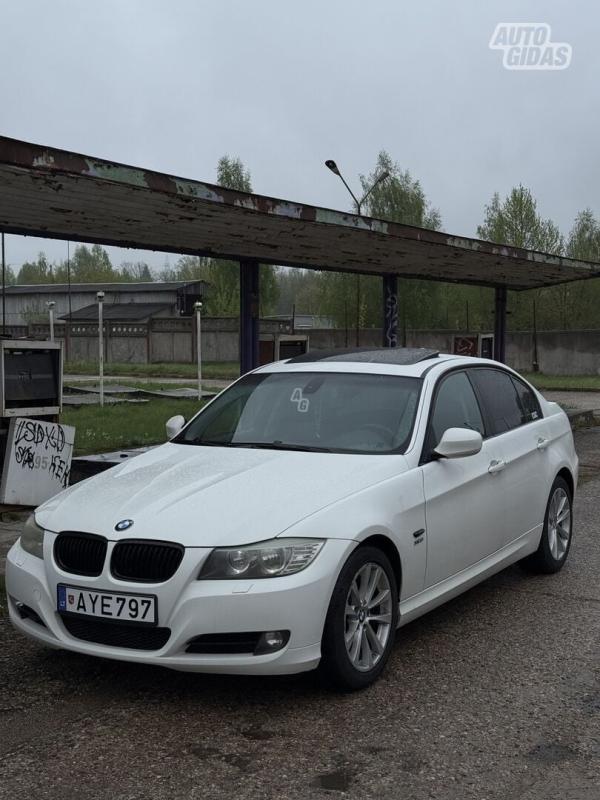 White BMW 328 2009 in Vilnius, with an engine capacity of 3.00 L and mileage of 274 thousand km for 5600 €, photo 2 on AUTOMOTO.COM.LV