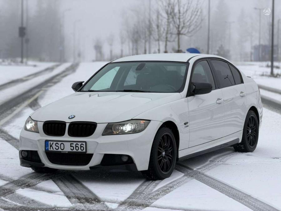 White BMW 328 2011 in Vilnius, with an engine capacity of 3.00 L and mileage of 205 thousand km for 5500 €, photo 1 on AUTOMOTO.COM.LV