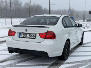 White BMW 328 2011 in Vilnius, with an engine capacity of 3.00 L and mileage of 205 thousand km for 5500 €, photo 8 on AUTOMOTO.COM.LV