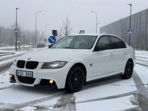 White BMW 328 2011 in Vilnius, with an engine capacity of 3.00 L and mileage of 205 thousand km for 5250 €, photo 8 on AUTOMOTO.COM.LV