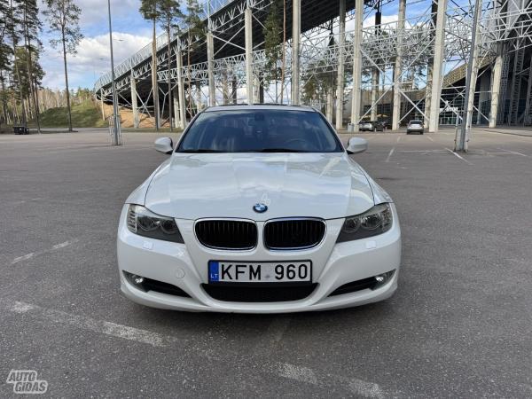 Balts BMW 328 2011 Druskininkai, ar dzinēja tilpumu 3.00 L un nobraukumu 235 tūkst. km par 5300 €, foto 4 vietnē AUTOMOTO.COM.LV