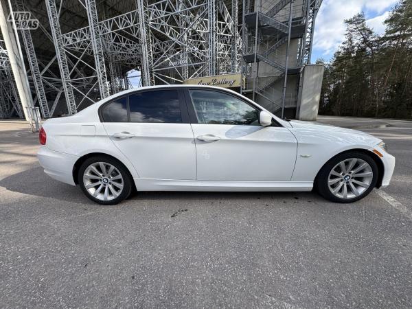 Balts BMW 328 2011 Druskininkai, ar dzinēja tilpumu 3.00 L un nobraukumu 235 tūkst. km par 5300 €, foto 8 vietnē AUTOMOTO.COM.LV